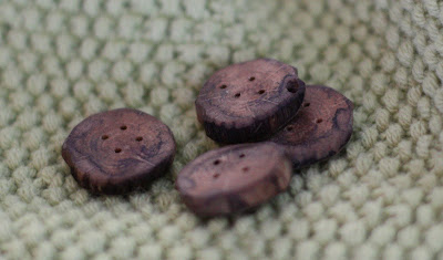 Homegrown Happy: DIY: Homemade Buttons