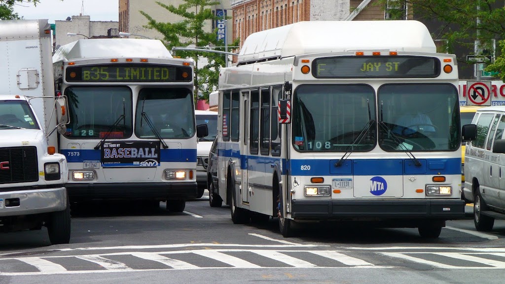Shots around Brooklyn/Manhattan (incl F train shuttle) - Bus Photos ...
