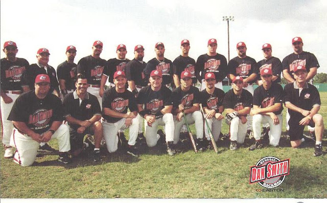 2001 Dan Smith Team - www.softballcenter.comwww.softballcenter.com