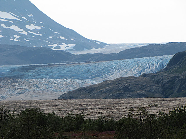 Michael's Meanderings: Sailing Atlin Lake - Day Three (Llewellyn Glacier)