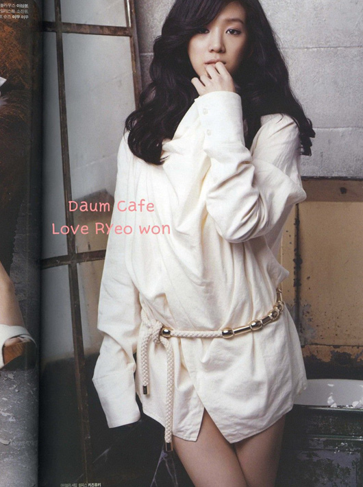 Jung Ryeo Won Ceci Magazine Fashion Photoshoot Top Fashion Jung Ryeo Won Ceci Magazine Fashion Photoshoot Top Fashion