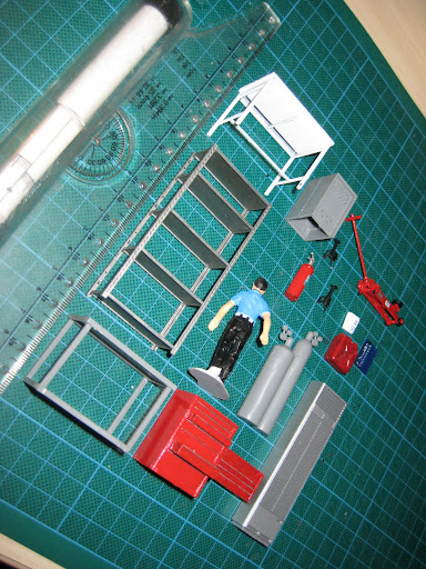 Fujimi Kit 'Garage & Tools' | SlotForum