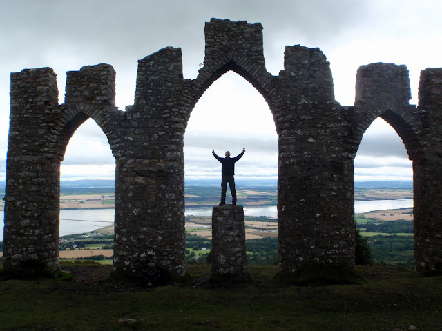 Walk Report - Fyrish Monument, near Alness (Cnoc Fyrish) • Walkhighlands