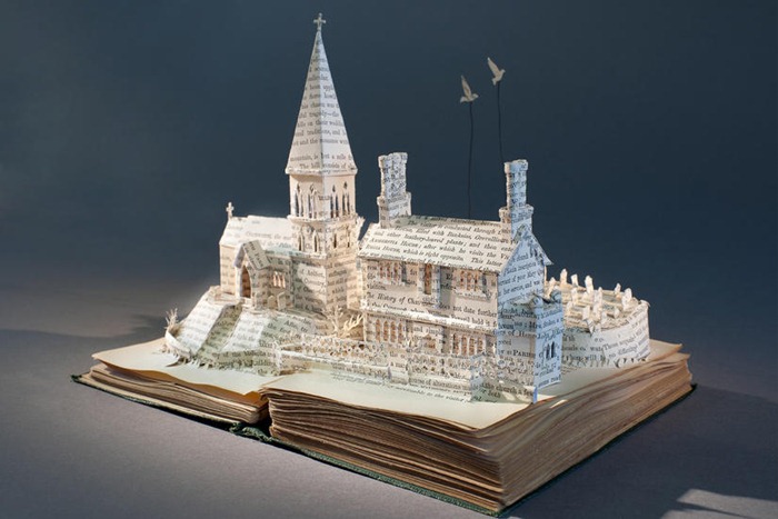 Incredible Book Cut Sculptures by Su Blackwell | Amusing Planet