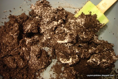 Finding Joy in My Kitchen: Oreo Drops