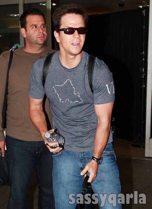 Mark Wahlberg: LAX Hotness!