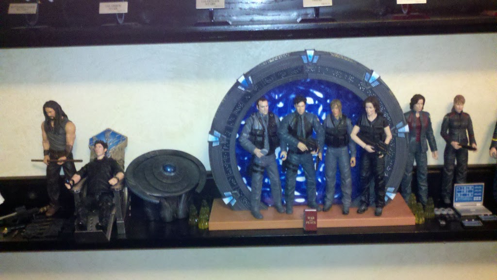 Build a stargate from Stargate figures and more! - GateWorld Forum