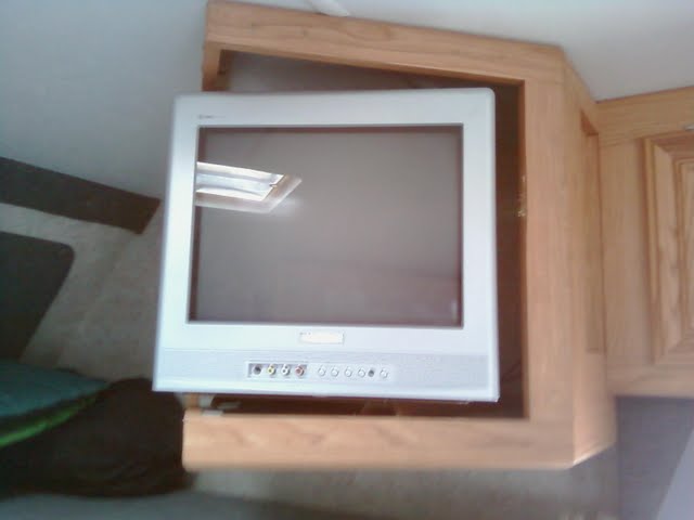 Installing LCD TV in motorhome