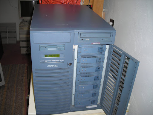 Alphaserver DS20 | Vintage Computer Federation Forums