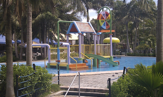 Photo Mademoiselle: Water Camp Resort of Cavite