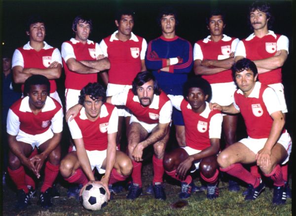 -: INDEPENDIENTE SANTA FE 1975
