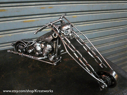 30 Awesome Examples Of Metal Artwork