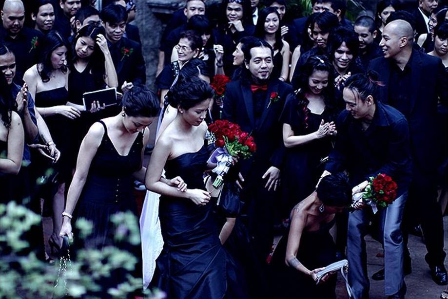 Jay Contreras and Sarah Abad Wedding in the Cemetery | SIETE CONTRA DOS