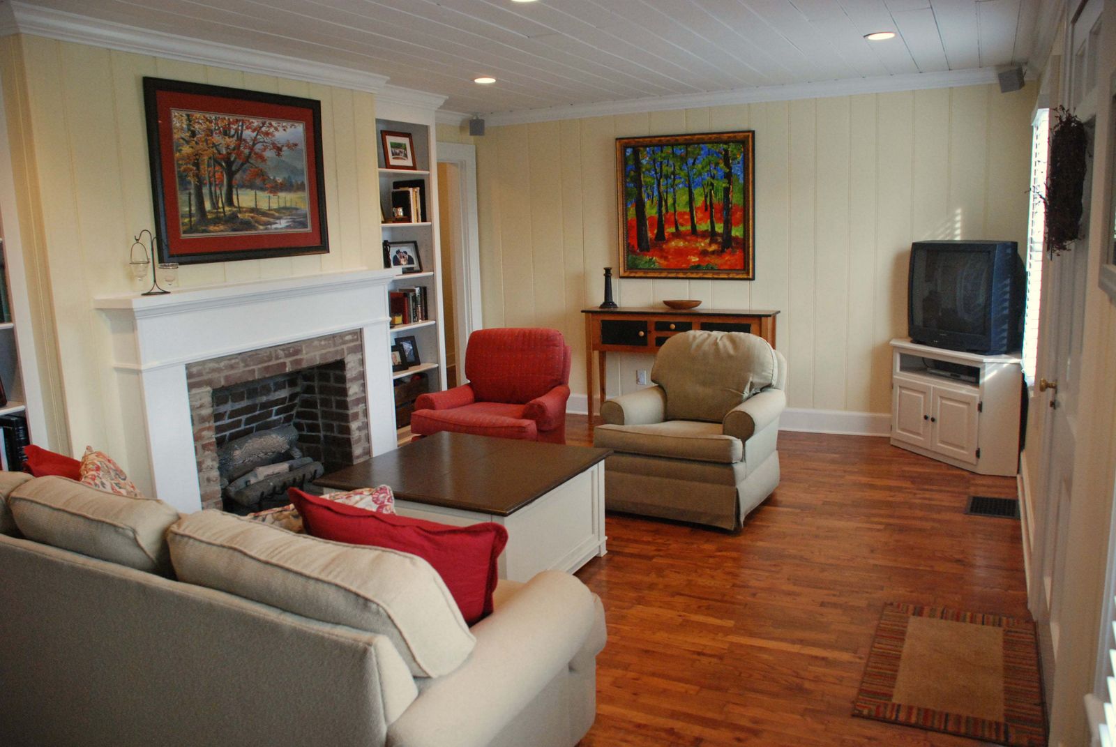 The Twining House: Living Room - Downstairs