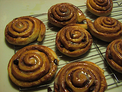 Stiky cinnamon rolls and Sticky cocoa rolls | My homemade cooking