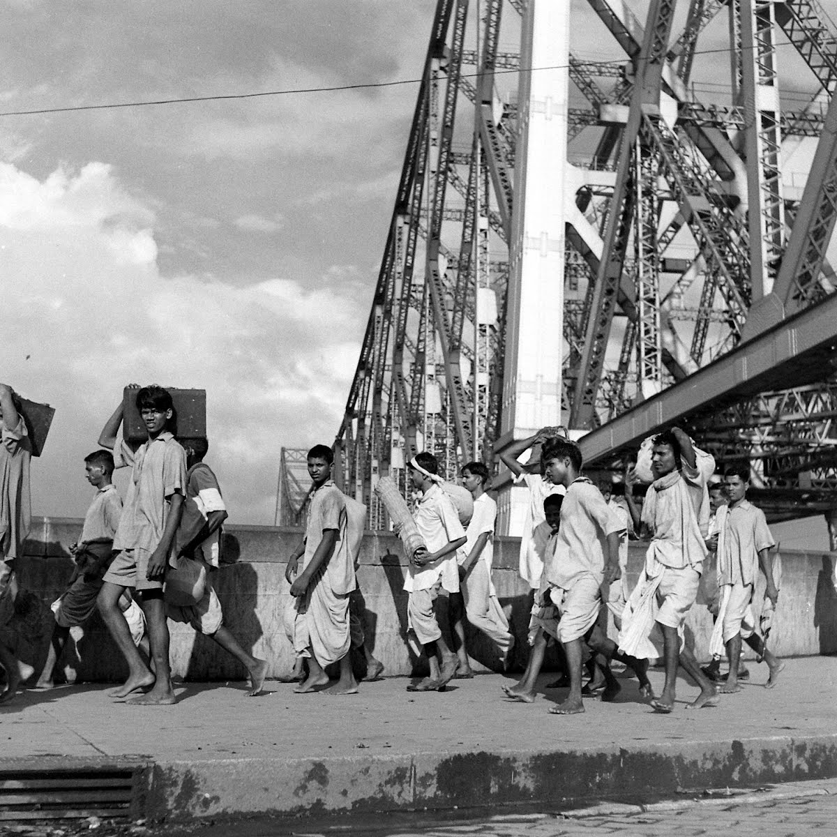 Aftermath Of Calcutta Riots - Margaret Bourke-White — Google Arts & Culture