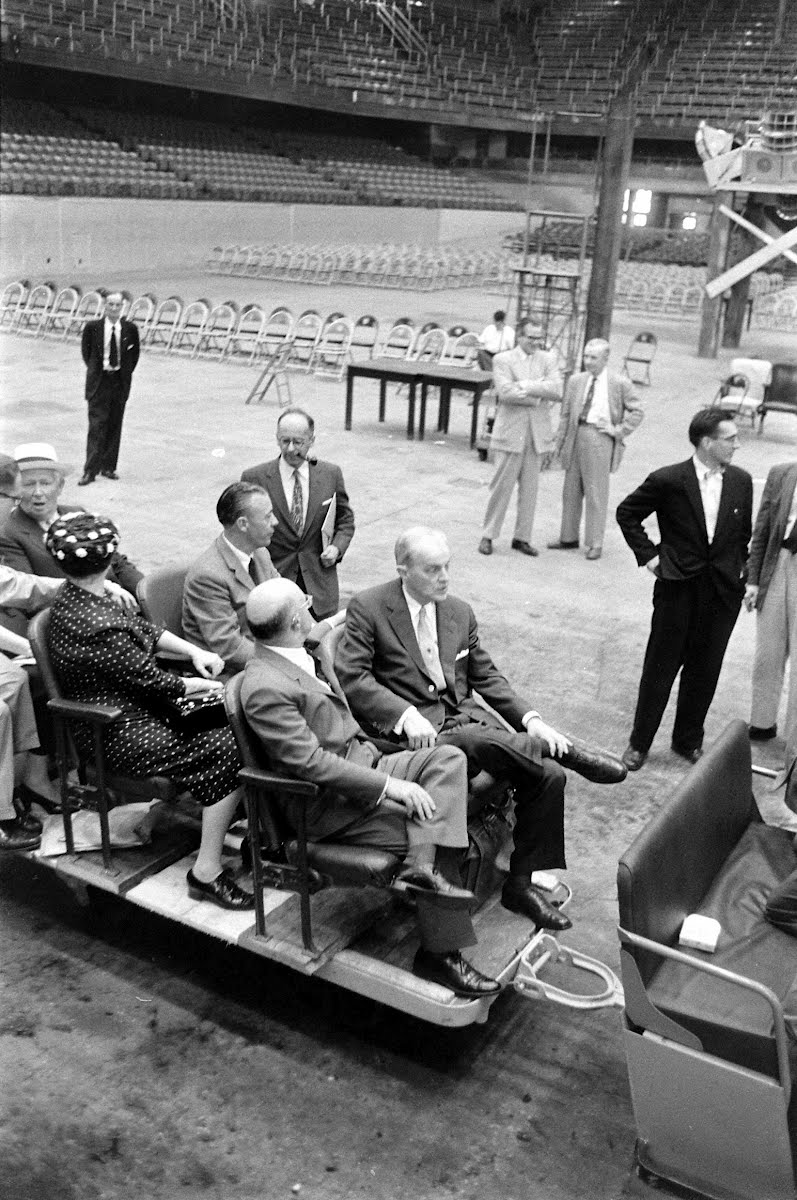 Meeting Of The Executive Committee Of The Democratic National Comm. For ...