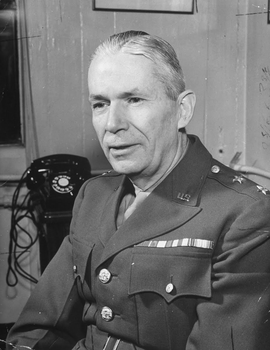 Myron Davis — Google Arts & Culture