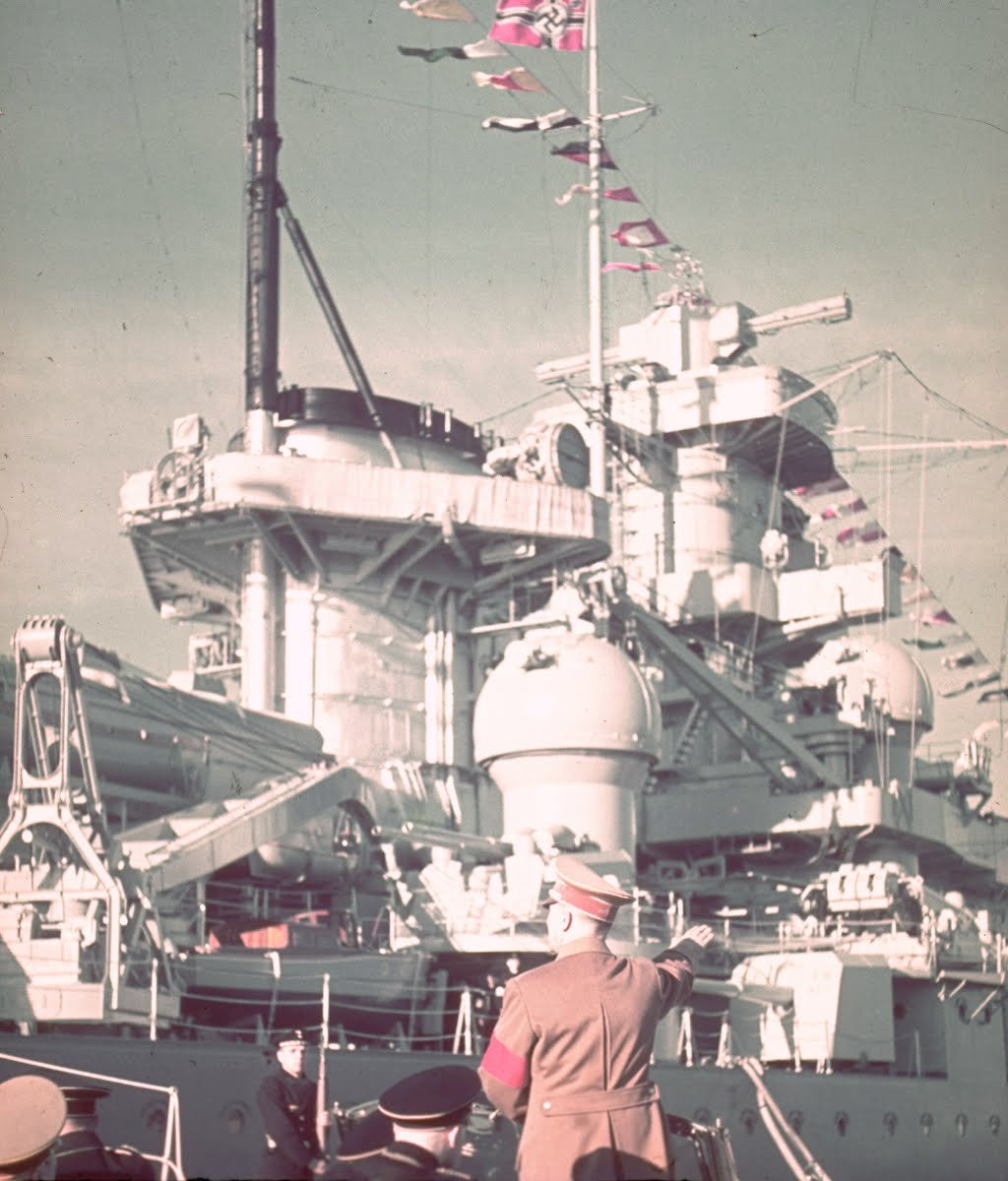 Hitler/Jaeger File - Hugo Jaeger — Google Arts & Culture