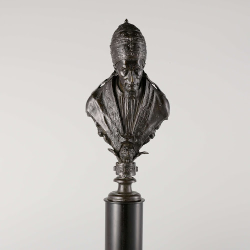 Bust of Pope Gregory XIV, Sebastiano Torrigiani (attributed to), 1590 ...