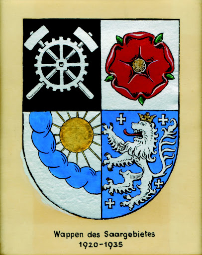The official coat of arms of the Saar region, with heraldic quarterings ...
