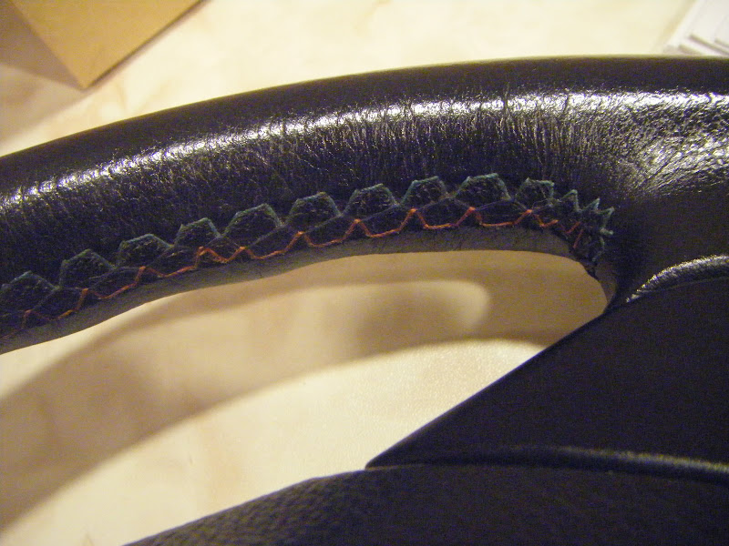 M3 3-spoke steering wheel with airbag, tri-color stitching, Excellent ...