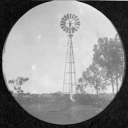 Windmill at Minderoo Station Homestead, 1914 or 1915 Courtesy State ...